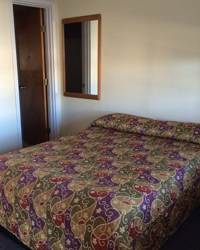 Colonial Motel Gallup