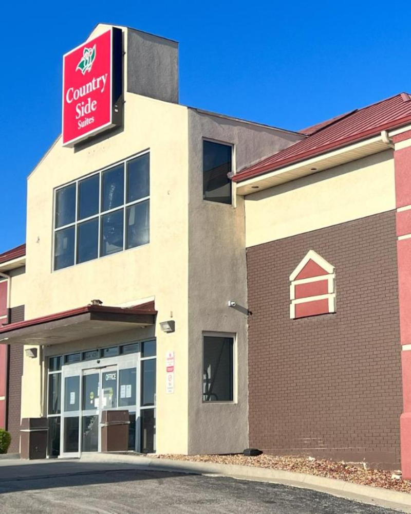 Countryside Suites Kansas City Independence I-70E Sports Complex Hotel