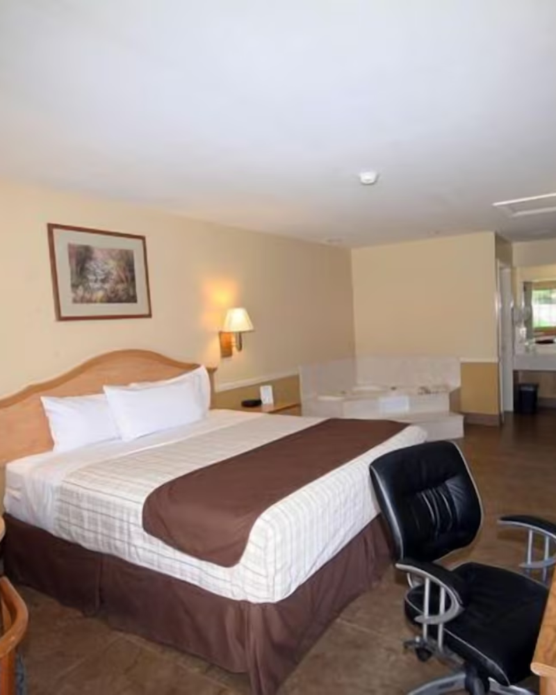 Executive Inn - Edinburg