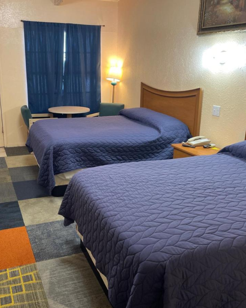 Relax Inn