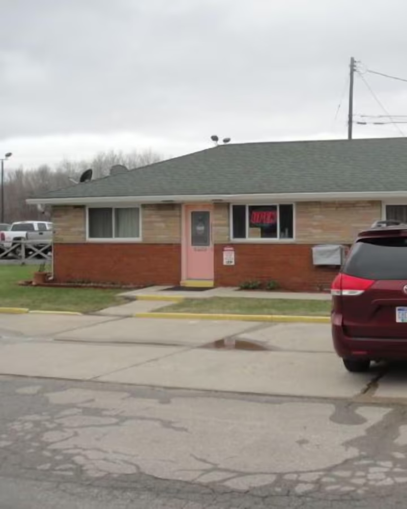 Standish Motel